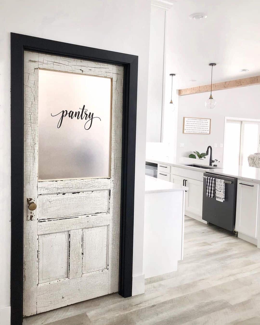 17 Frosted Glass Pantry Doors for a Perfectly Imperfect Home