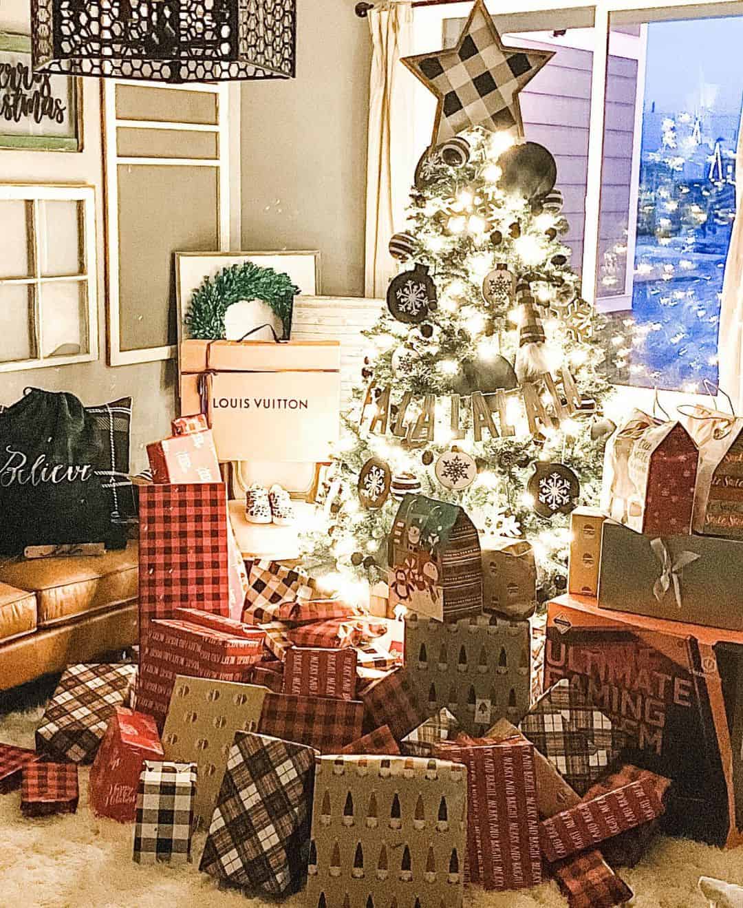 Wrapped Gifts Surround Brightly Lit Tree - Soul & Lane