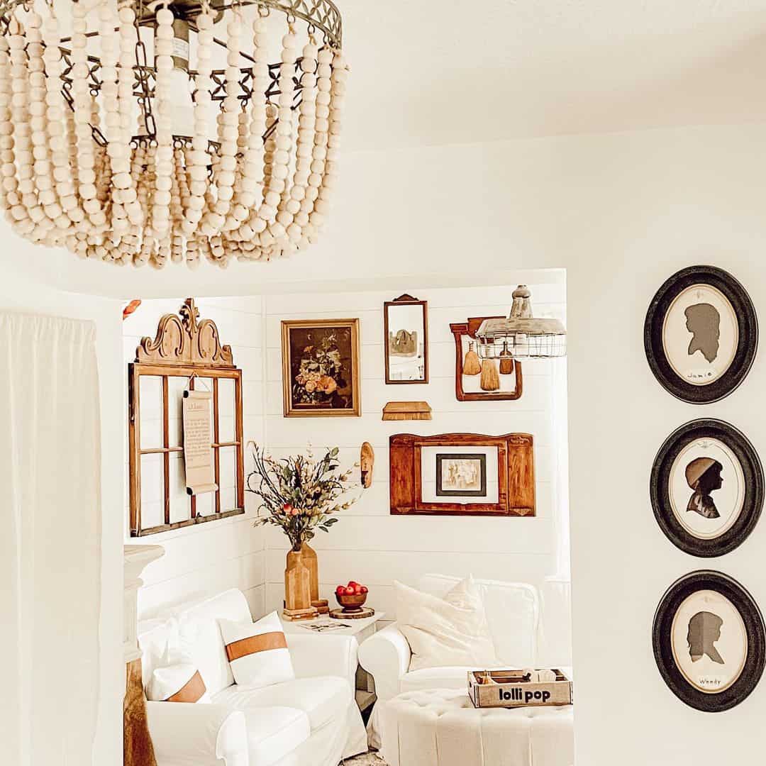 Antique Style Living Room - Soul & Lane