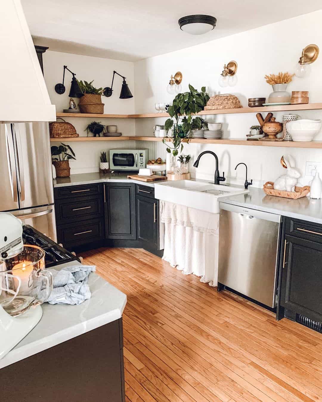 Beadboard Backsplash for Dark Cabinets and Light Countertops - Soul & Lane