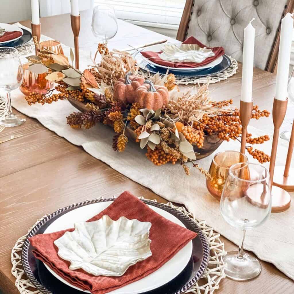 35 Fall Tablescapes for Enchanting Autumnal Dining