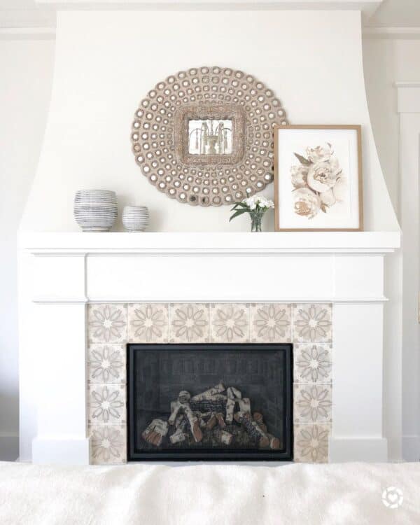 35 White Fireplace Mantel Ideas for a Stunning Focal Point