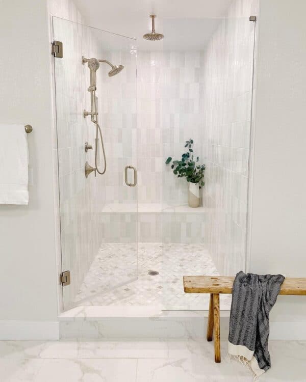 20 Ways to Create a Unique Shower with Bench