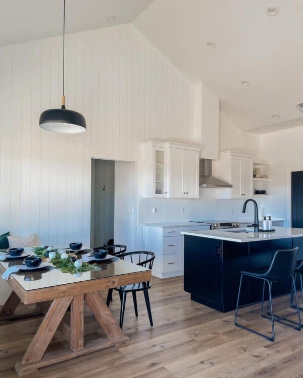 36 Fabulous Kitchen Table Decor Ideas to Beautify Your Space