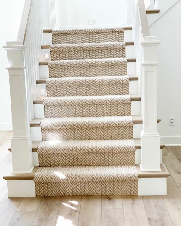 Beige Carpet Runner With a Delicate Herringbone Design - Soul & Lane