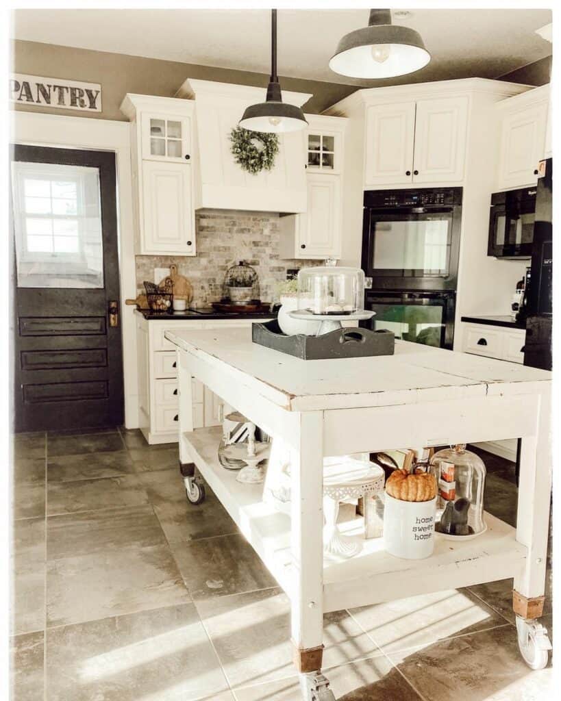 26 Black Interior Doors with White Trim for a Bold Statement