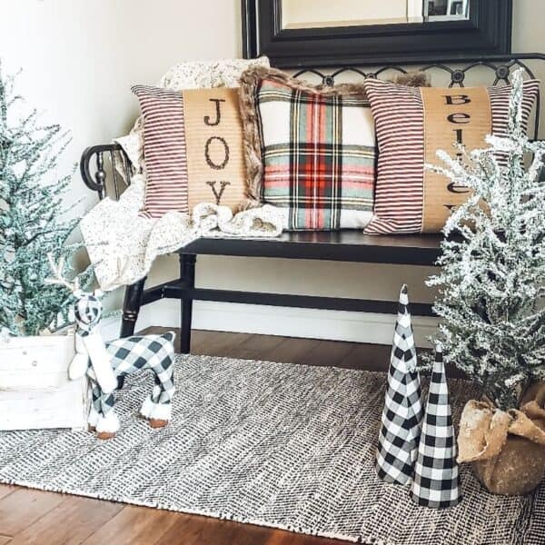 35 Buffalo Check Christmas Décor Ideas to Celebrate the Holidays