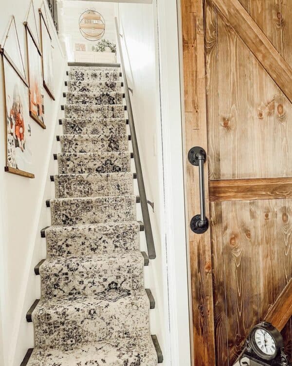 23 Stylish Wood Stair Carpet Runners To Dress Up Your Home