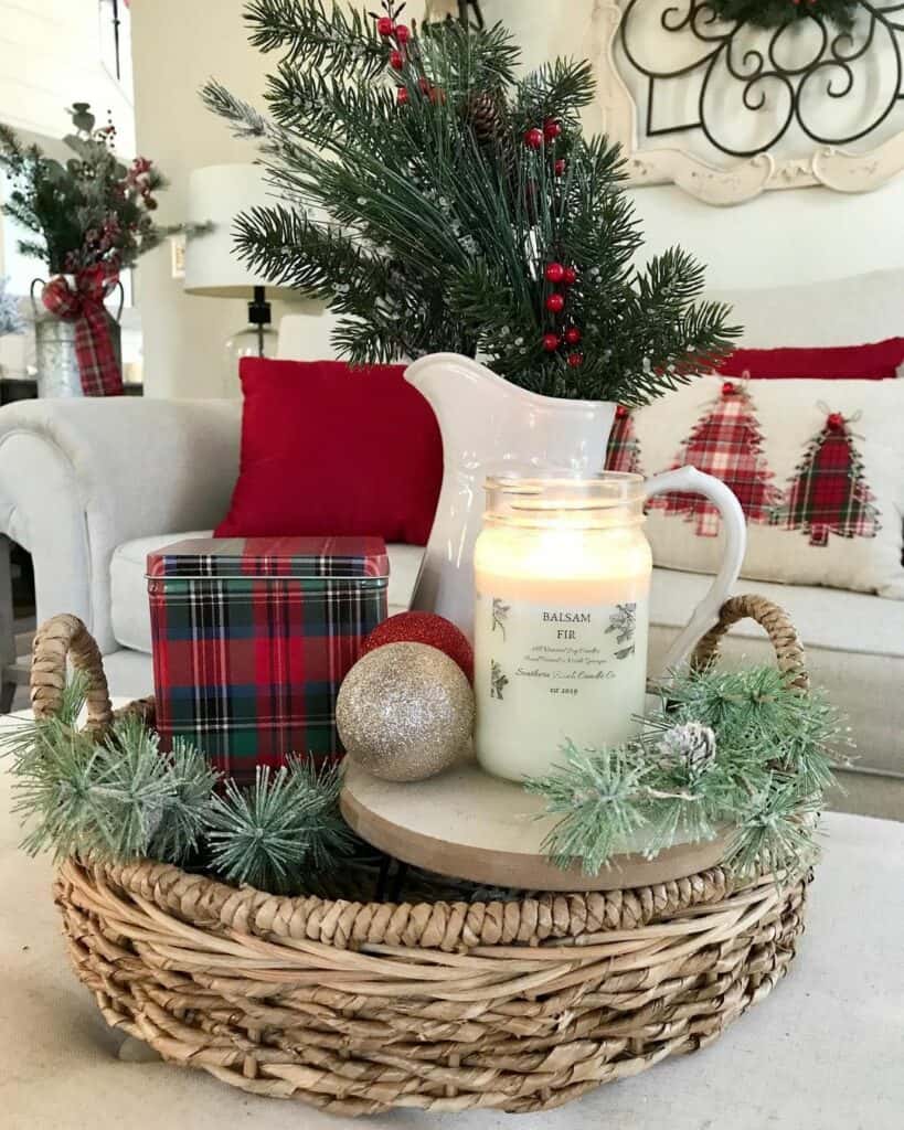 31 Spectacular Silver Centerpiece Ideas to Wow Your Guests