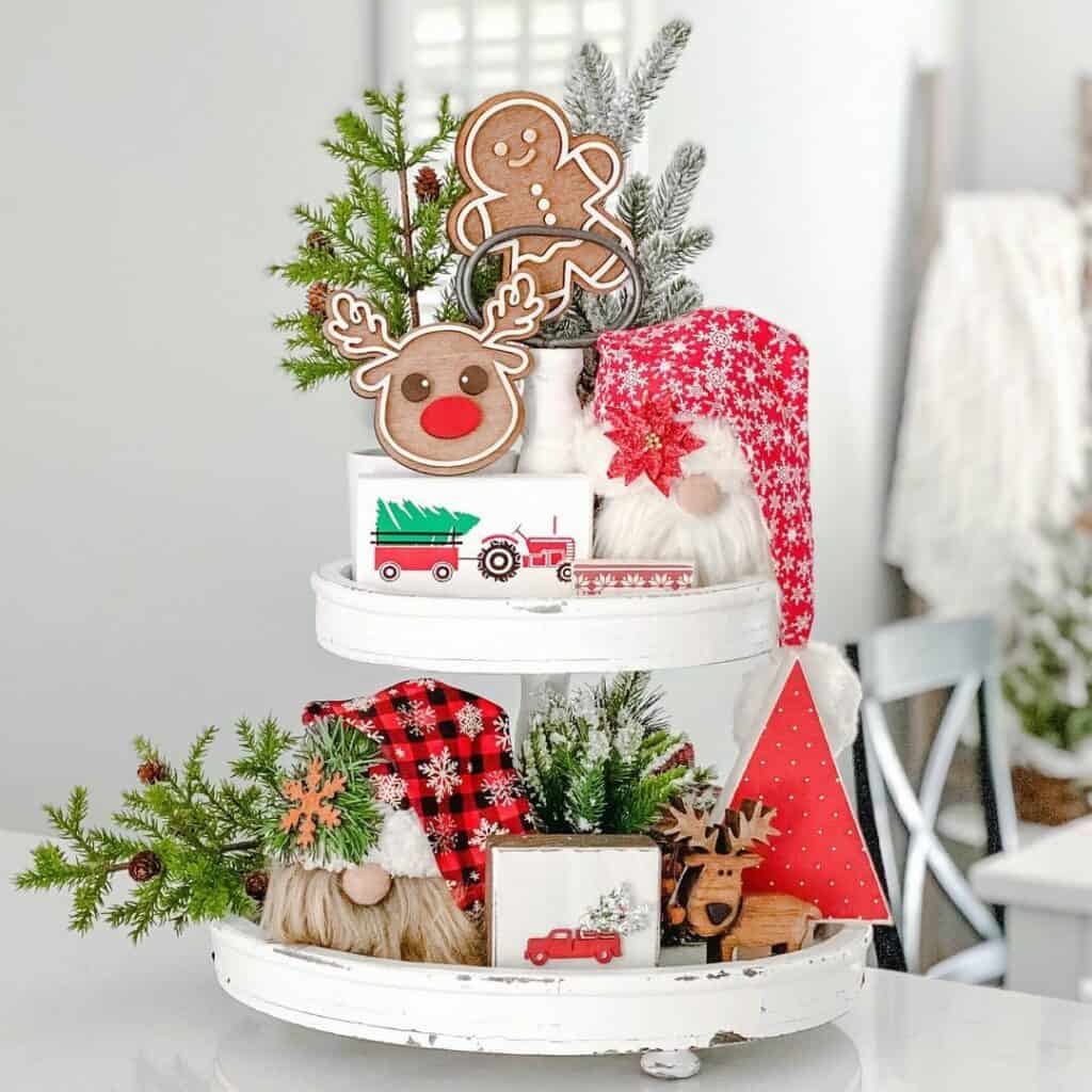 Freshly Baked Gingerbread Centerpiece - Soul & Lane