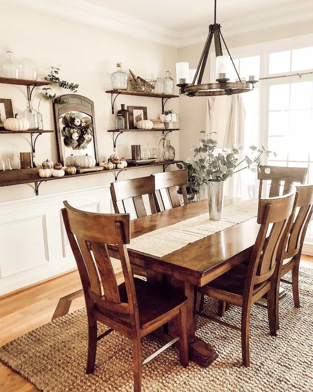 38 Stunning Chair Rail Ideas for a Beautiful Farmhouse Style