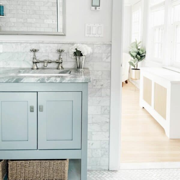 29 Blue Grey Bathroom Vanity Ideas for an Extra Charm