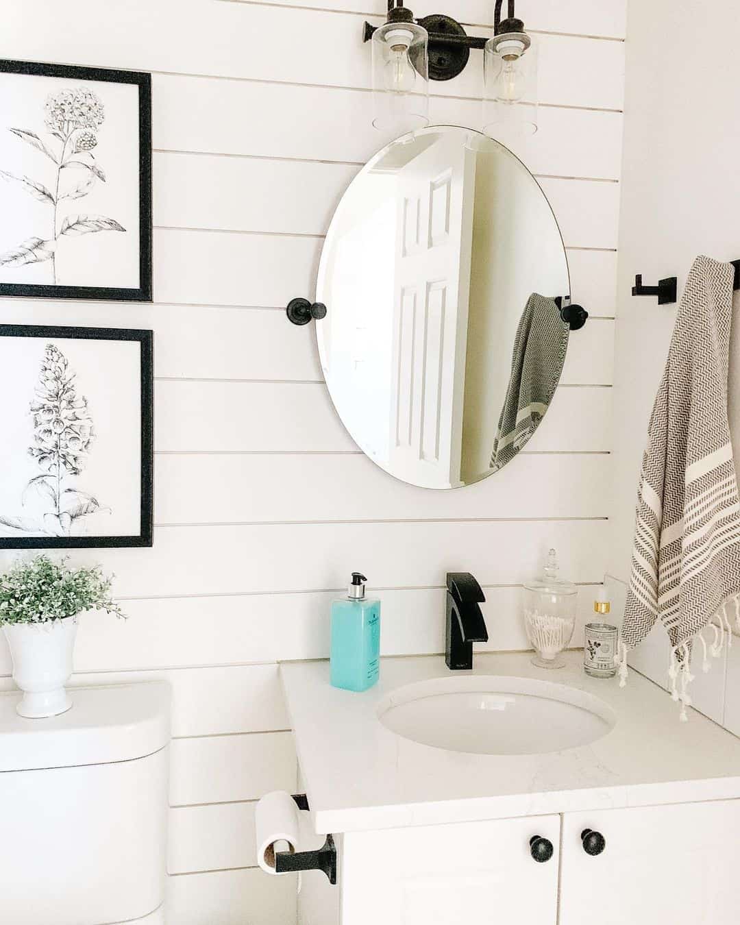34 Stunning Ideas For Adding a Shiplap Bathroom In Your Reno