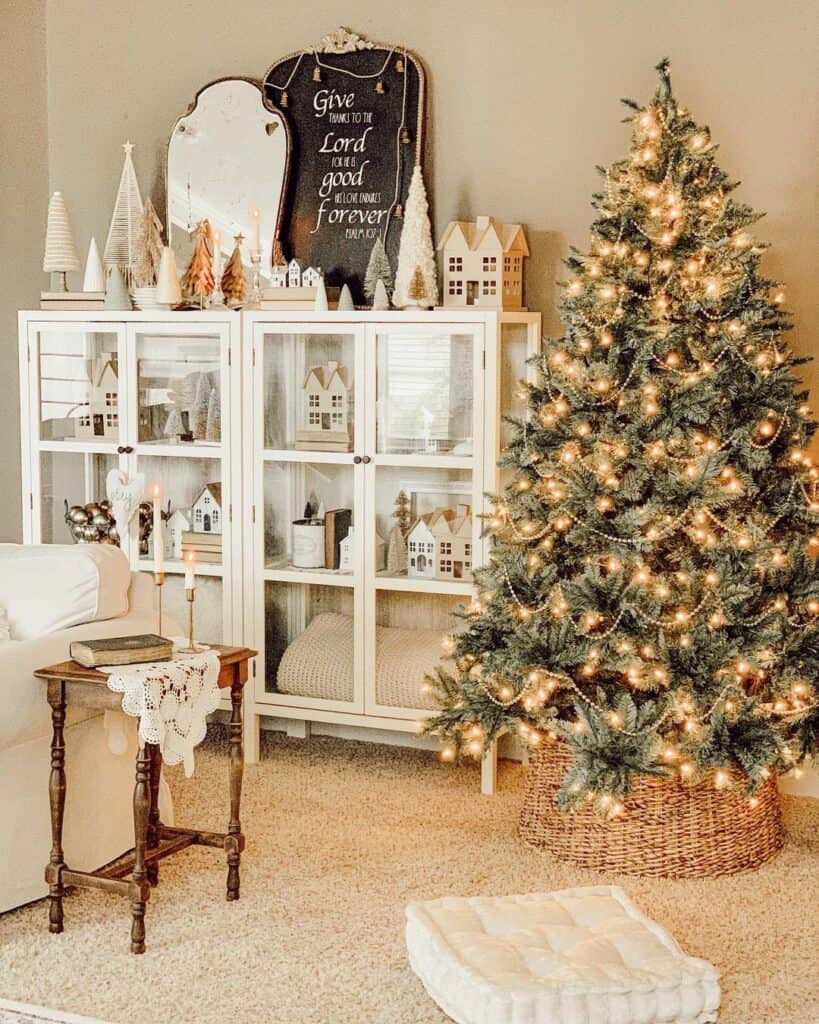 39 Woven Tree Collar Ideas for the Modern Christmas Tree