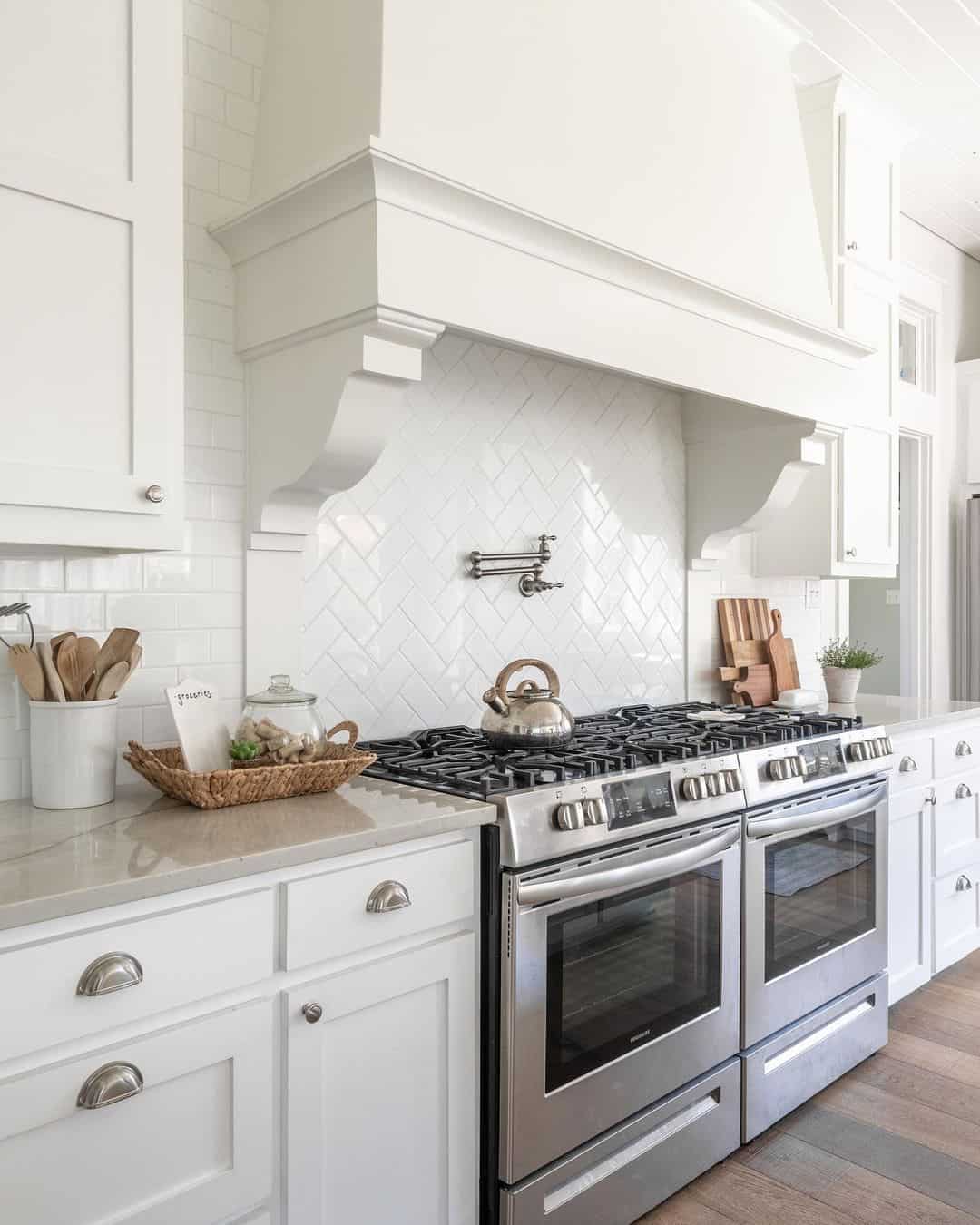 33 Ideas for Memorable Backsplash Behind Stove