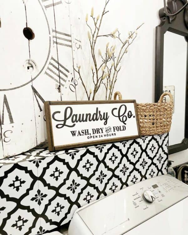 35 Laundry Signs to Add Personality to Your Walls