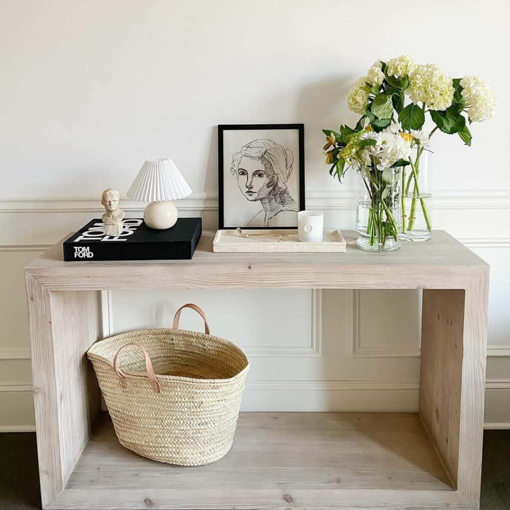 33 Gorgeous Console Table Décor Ideas to Wow Your Guests
