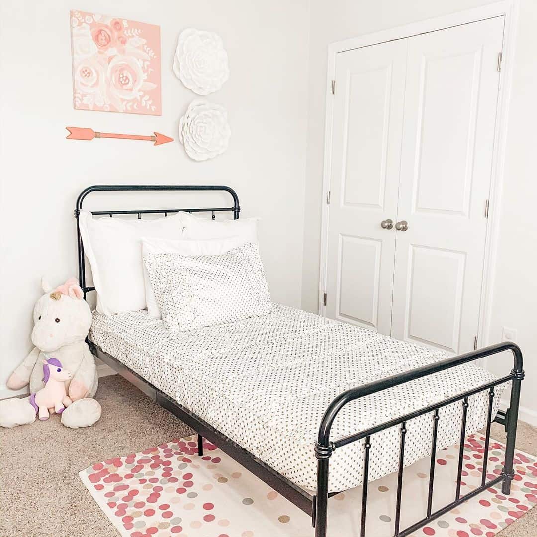 25 Delightful Toddler Girl Bedroom Ideas for Your Daughter
