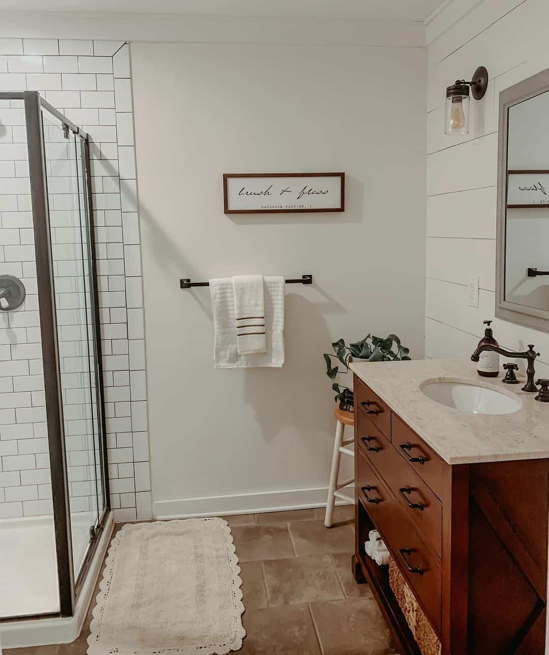 21 Shower Door Ideas To Transform Your Bathroom