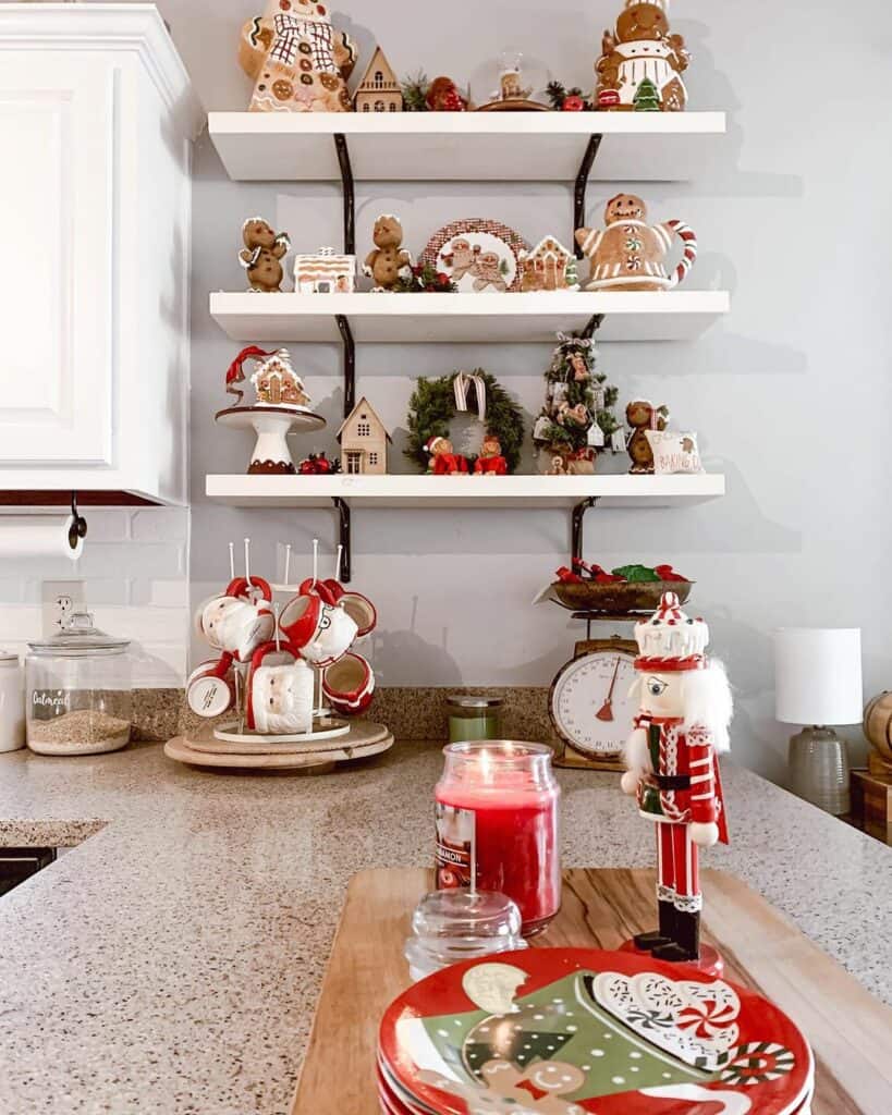33 Ideas to Incorporate Nutcrackers into Your Christmas Display