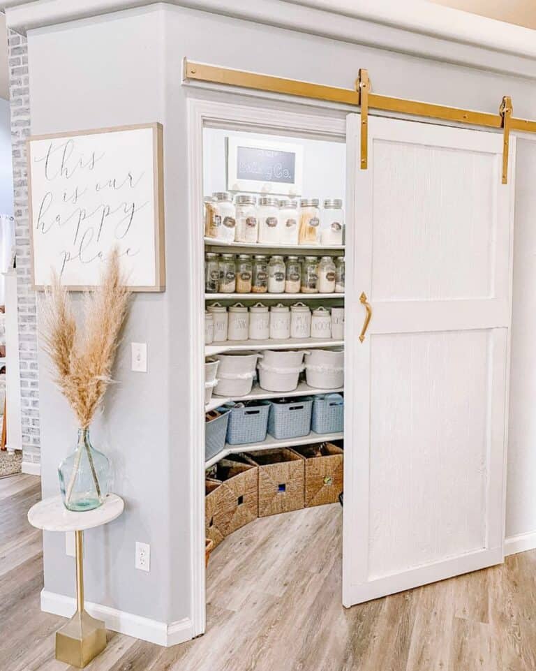 Color-Coordinated Pantry Shelves - Soul & Lane