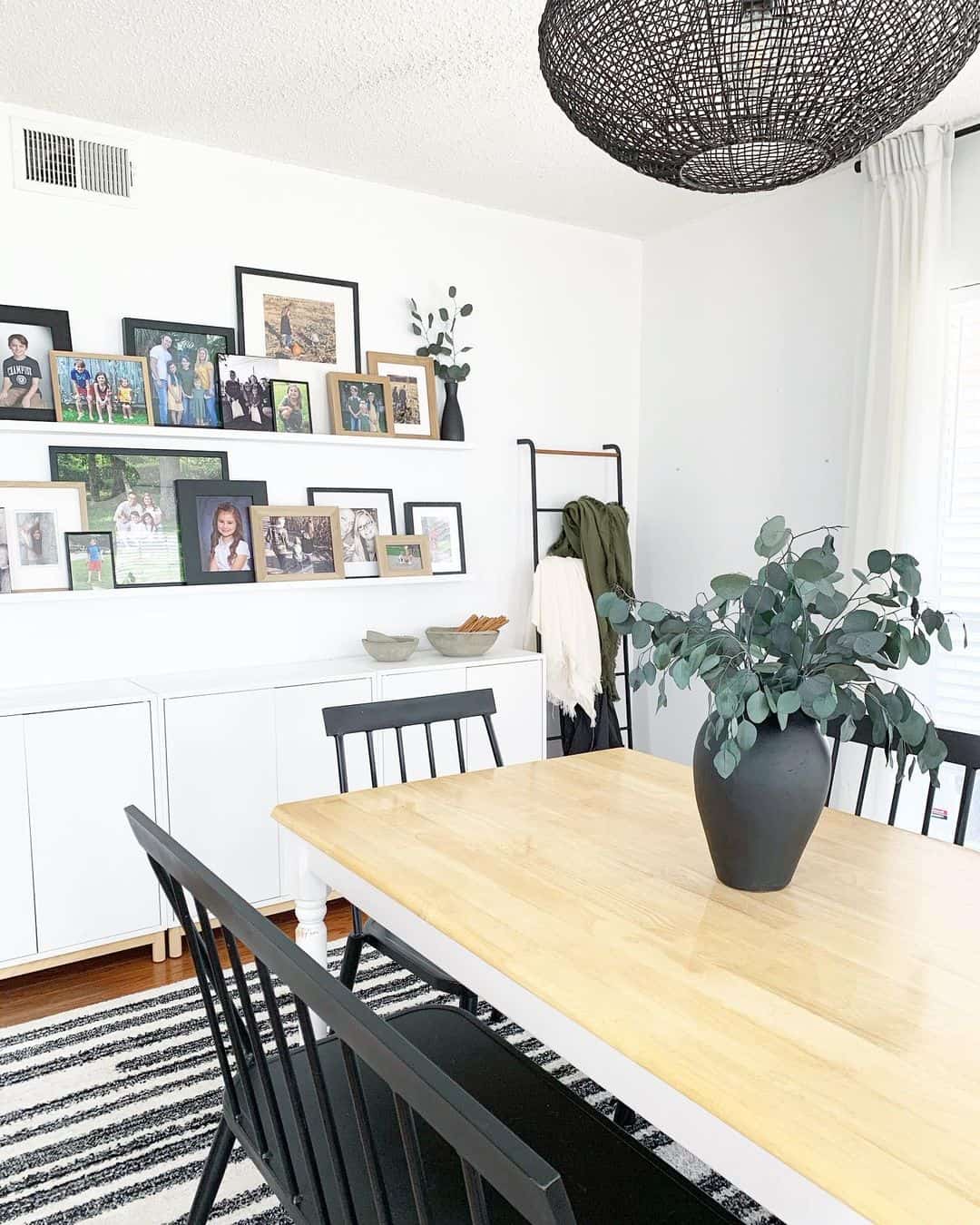 35 Picture Ledge Ideas to Put Your Wall in Focus