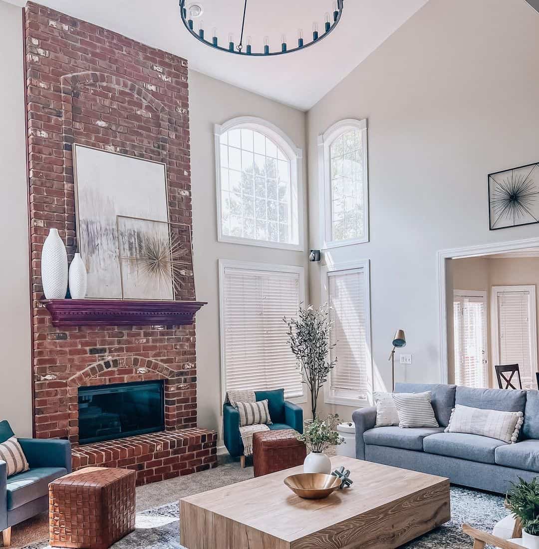 Double Heights Brick Living Rooms 23 Luxurious Double Sided Fireplaces