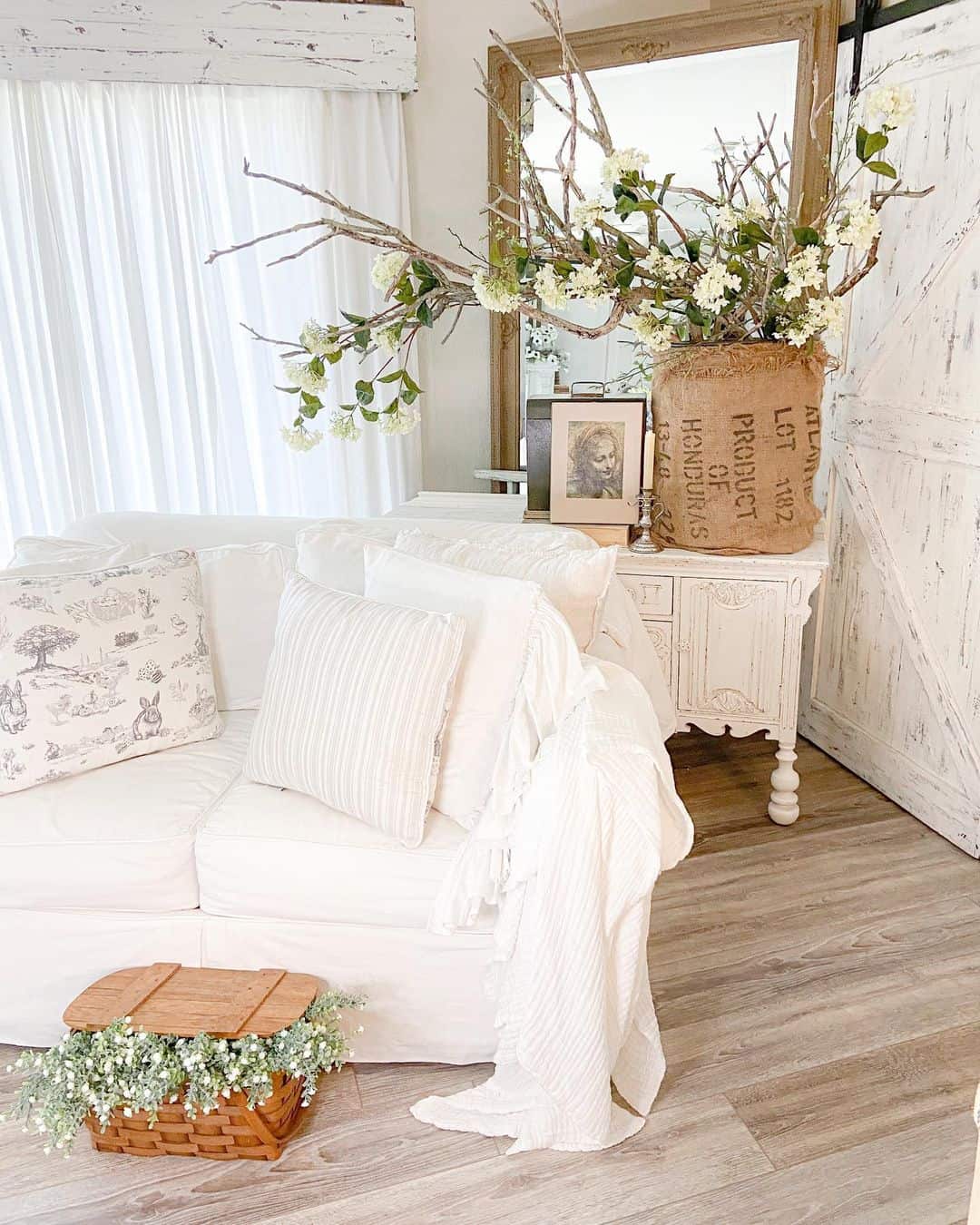 30 Exciting Corner Decor Ideas to Breathe Life into Forgotten Corners.