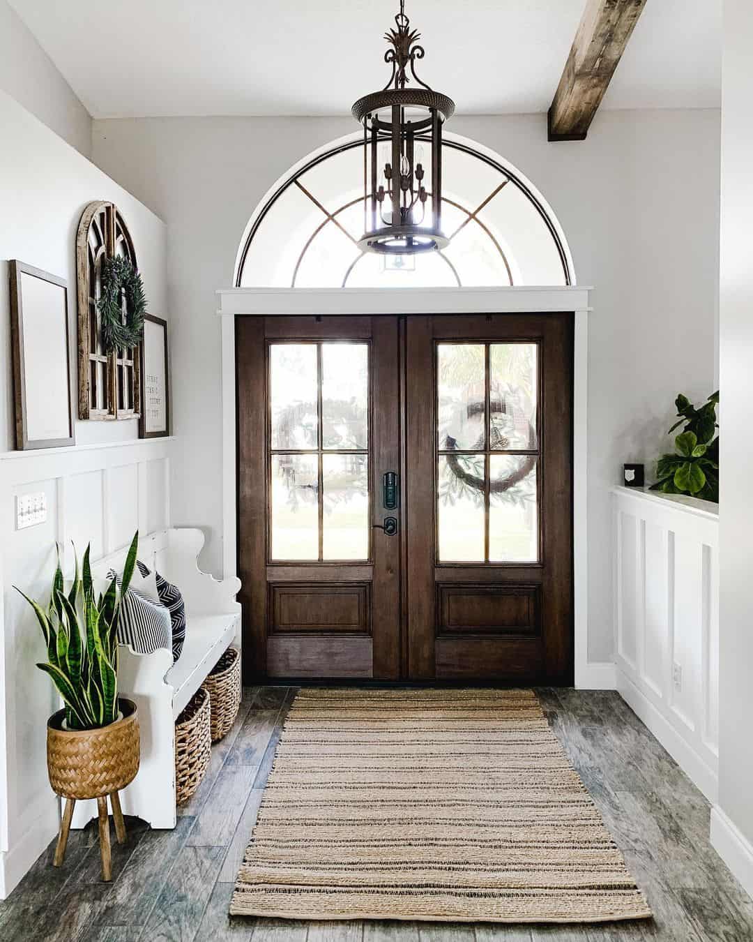 35 Foyer Chandelier Ideas to Welcome You Home