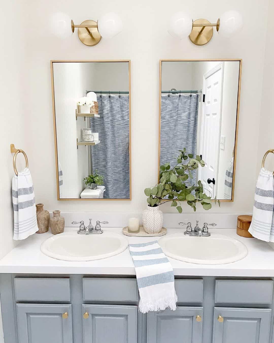 25 Double Vanity Bathroom Ideas for Style and Storage