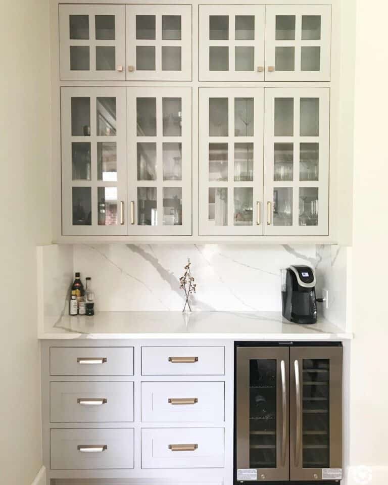 Multi-Purpose White Bar Area - Soul & Lane