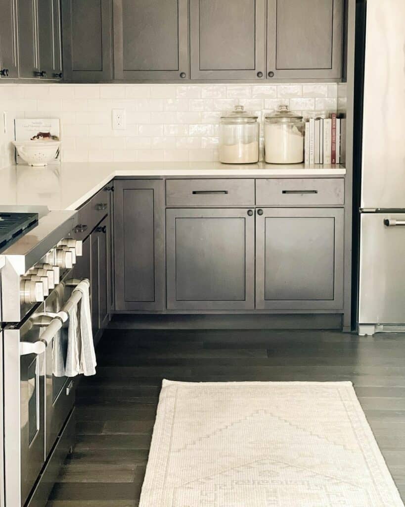 30 Beautiful Kitchen Rug Ideas for Every Style