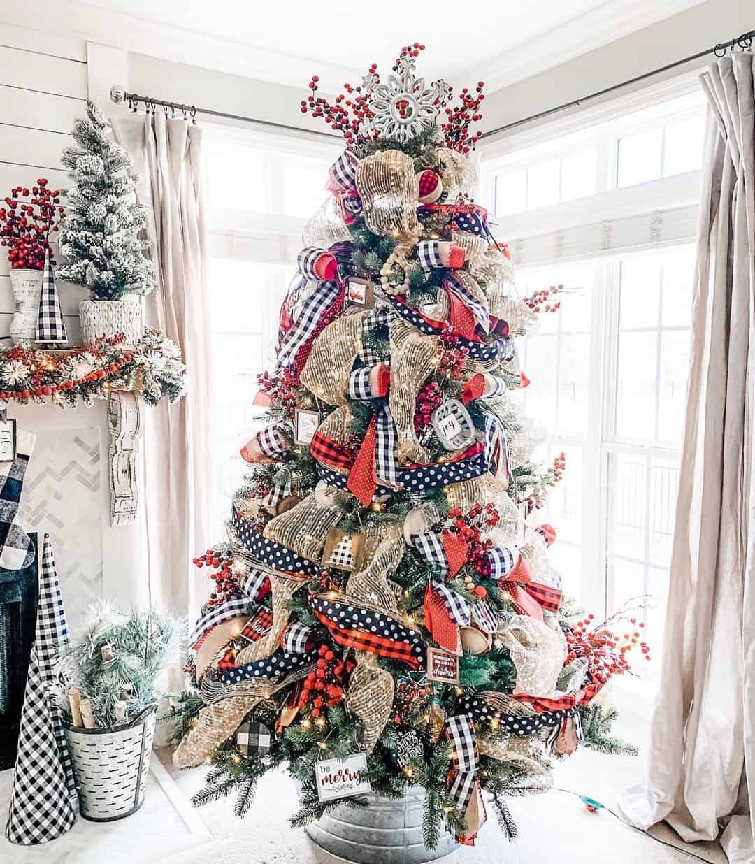 Plaid and Polka Dot Christmas Tree - Soul & Lane