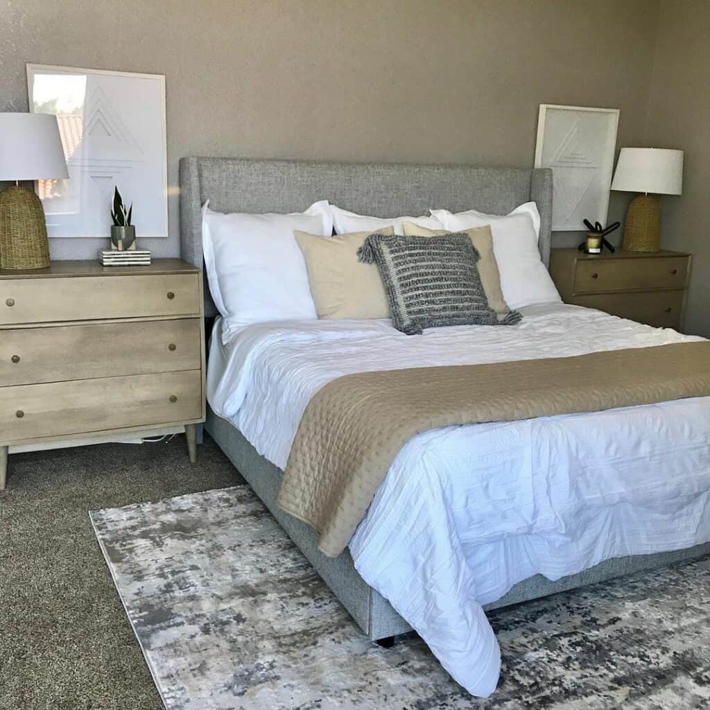 35 Wide Nightstands for an Unforgettable Farmhouse Bedroom