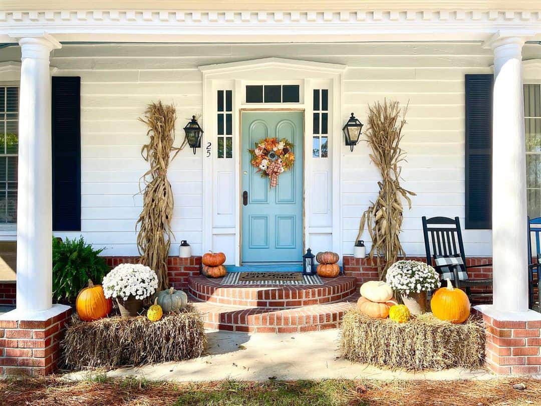 30 Front Step Ideas to Welcome Guests and Boost Curb Appeal