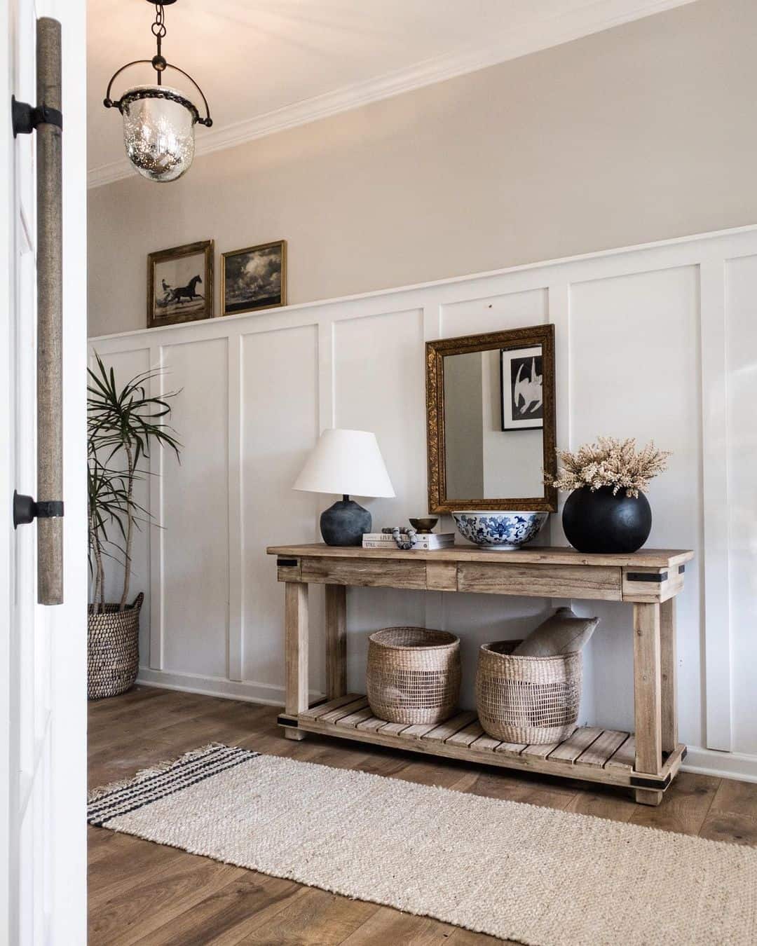 29 Ways To Elevate Your Space With Hallway Table Décor