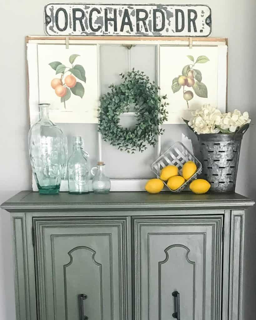 Small Green Wreath for Wall Décor - Soul & Lane