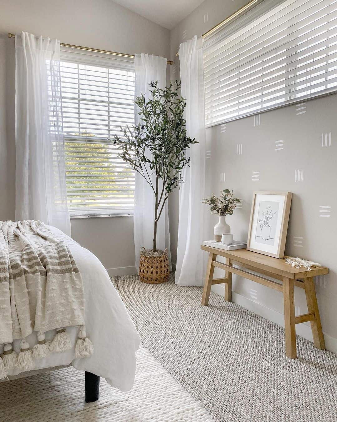 Soft and Neutral Bedroom Idea - Soul & Lane