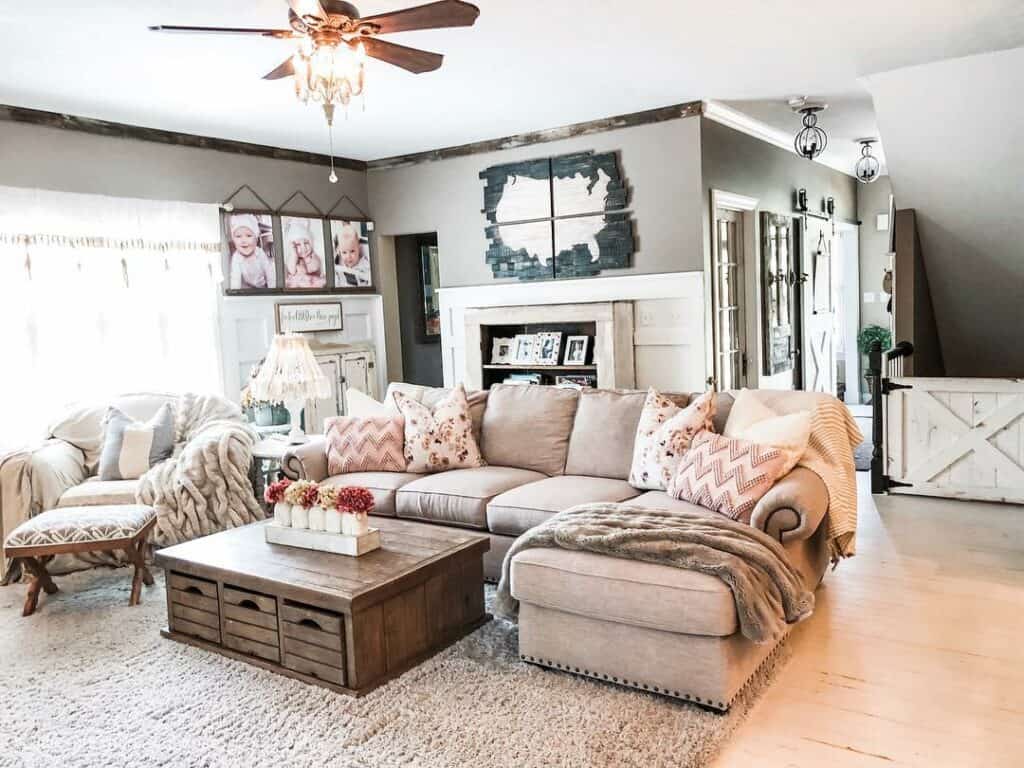 30 Sectional Living Room Layout Ideas For a Cozy Space