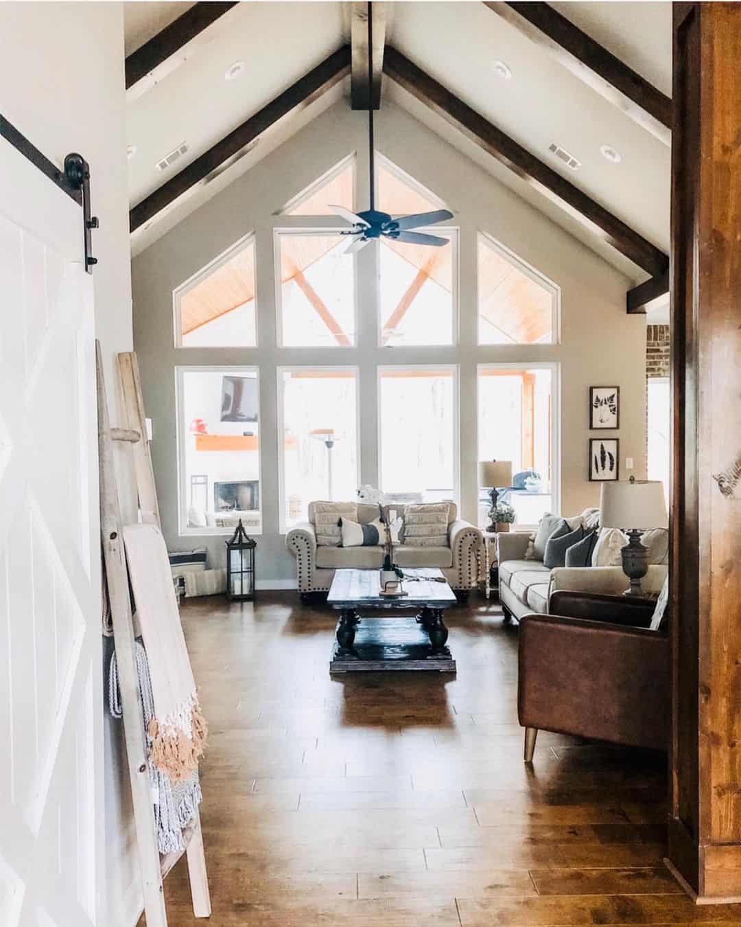 17 High Ceiling Light Fixture Ideas To Change Your Space