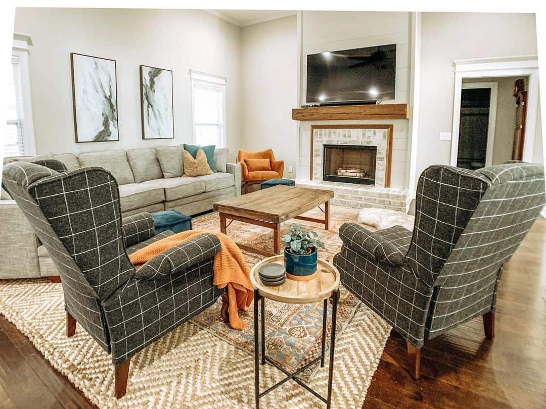 30 Living Room Accent Chairs Ideas That Enhance Your Space