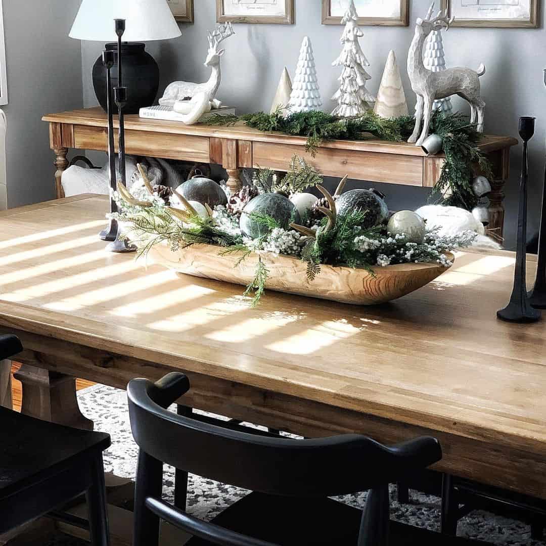 30 Dining Room Table Centerpieces to Enhance your Aesthetic