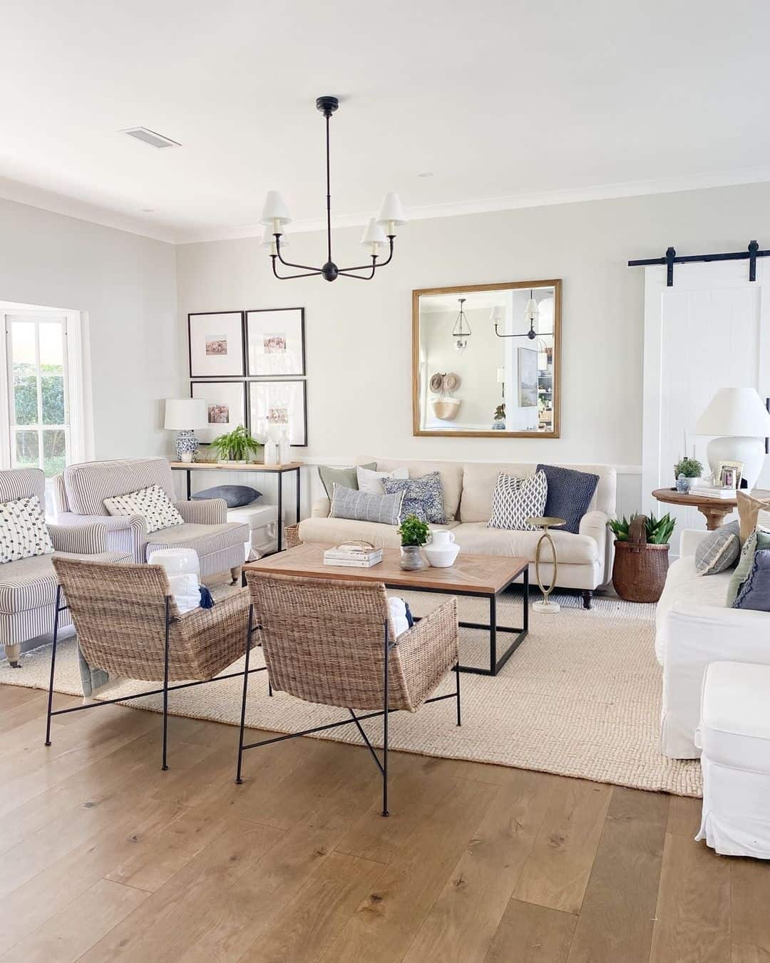 28 Low Ceiling Living Room Lighting Ideas for Your Space