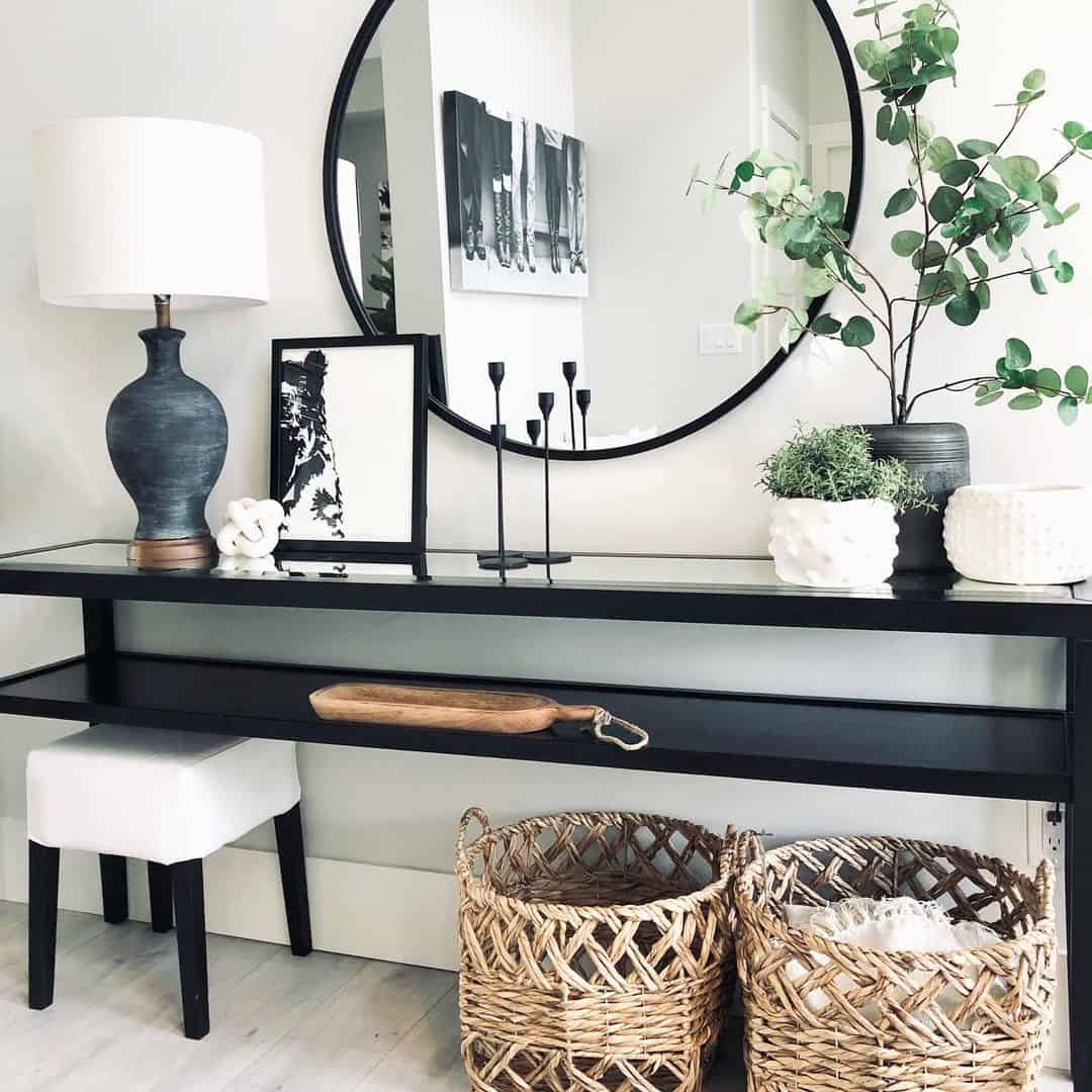 30 Brilliant Entryway Table Ideas To Fancy Up Your Home