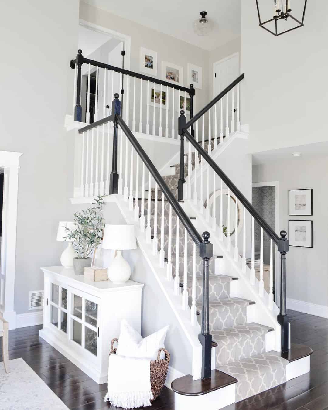 23 Modern Stair Runner Ideas for a Quick and Easy Staircase Upgrade