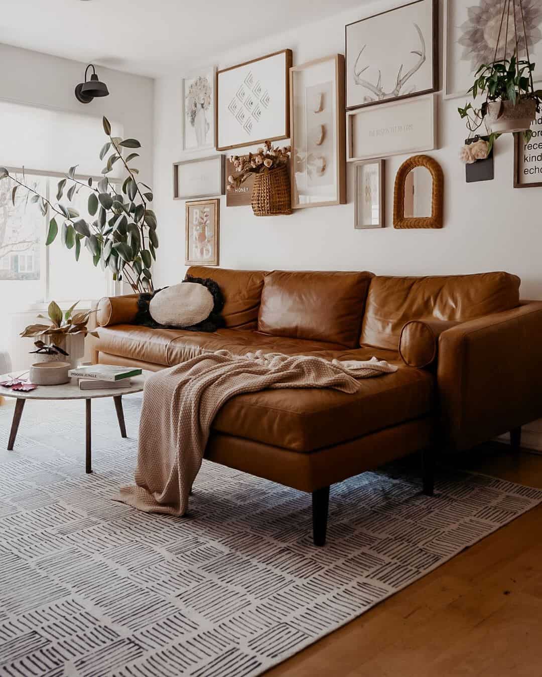 31 Leather Couch Living Room Ideas for Rustic, Timeless Comfort