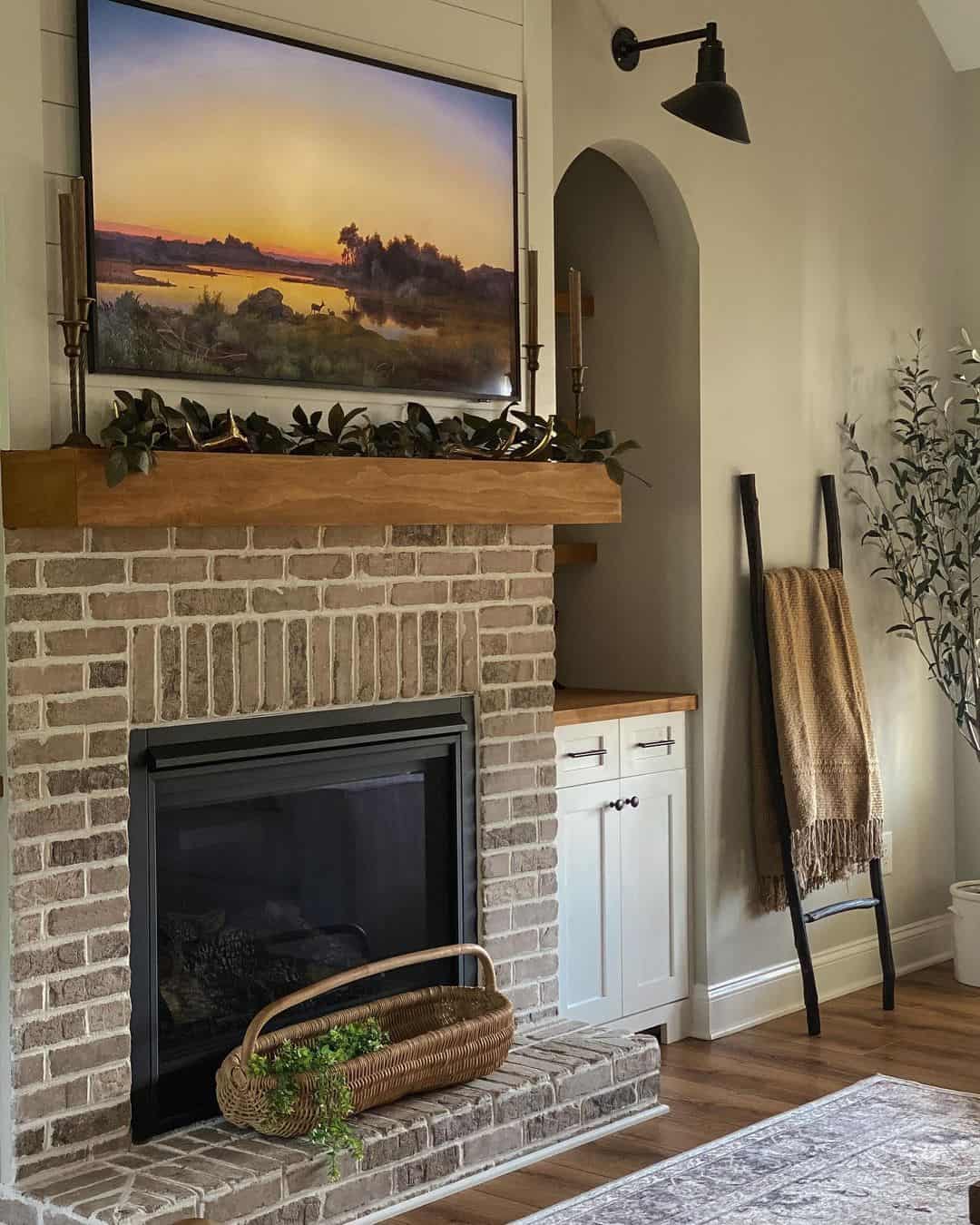 Chunky Wooden Mantel Piece - Soul & Lane