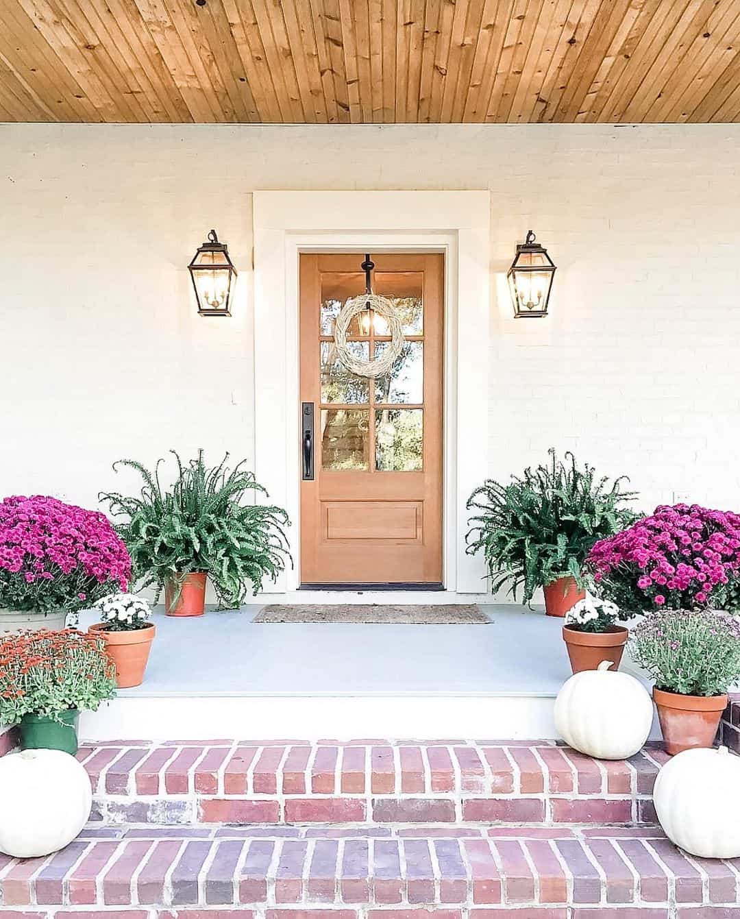 22 Charming Rustic Farmhouse Front Porch Décor Ideas