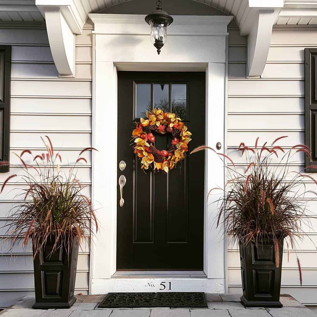 35 Entrance Front Door Décor Ideas to Wow Your Neighbors
