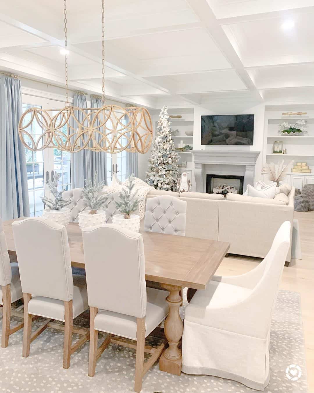 35 Chandelier Over Dining Table Ideas You Need to See
